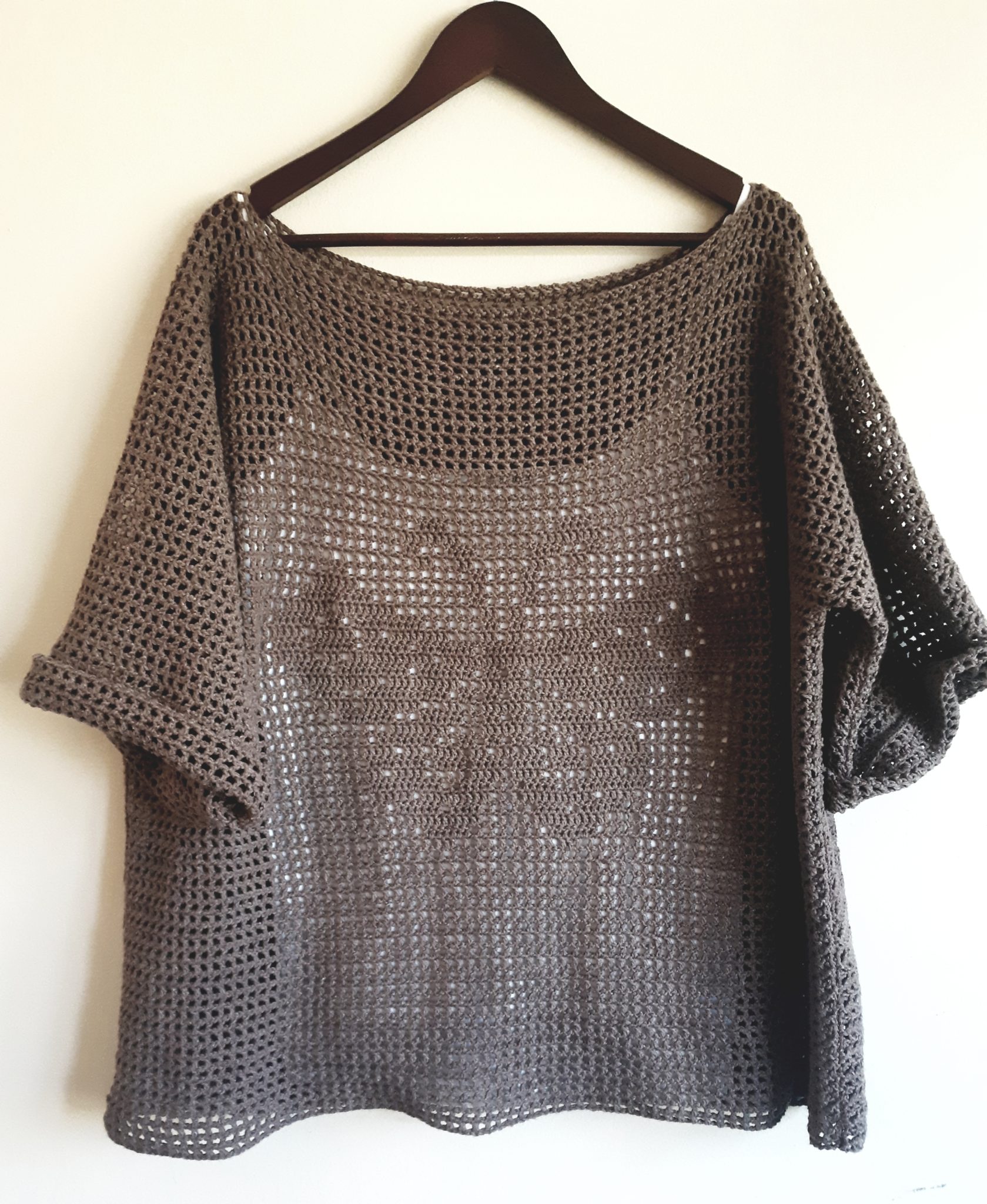 "MARIPOSA" BOHO FILET CROCHET SWEATER - Free Pattern ⋆ lulostitchco.com