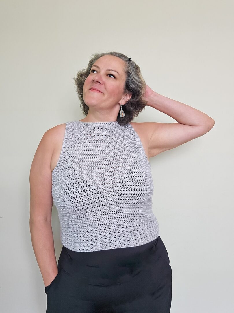 CROCHET SLEEVELESS TOP - Free Pattern ⋆ lulostitchco.com