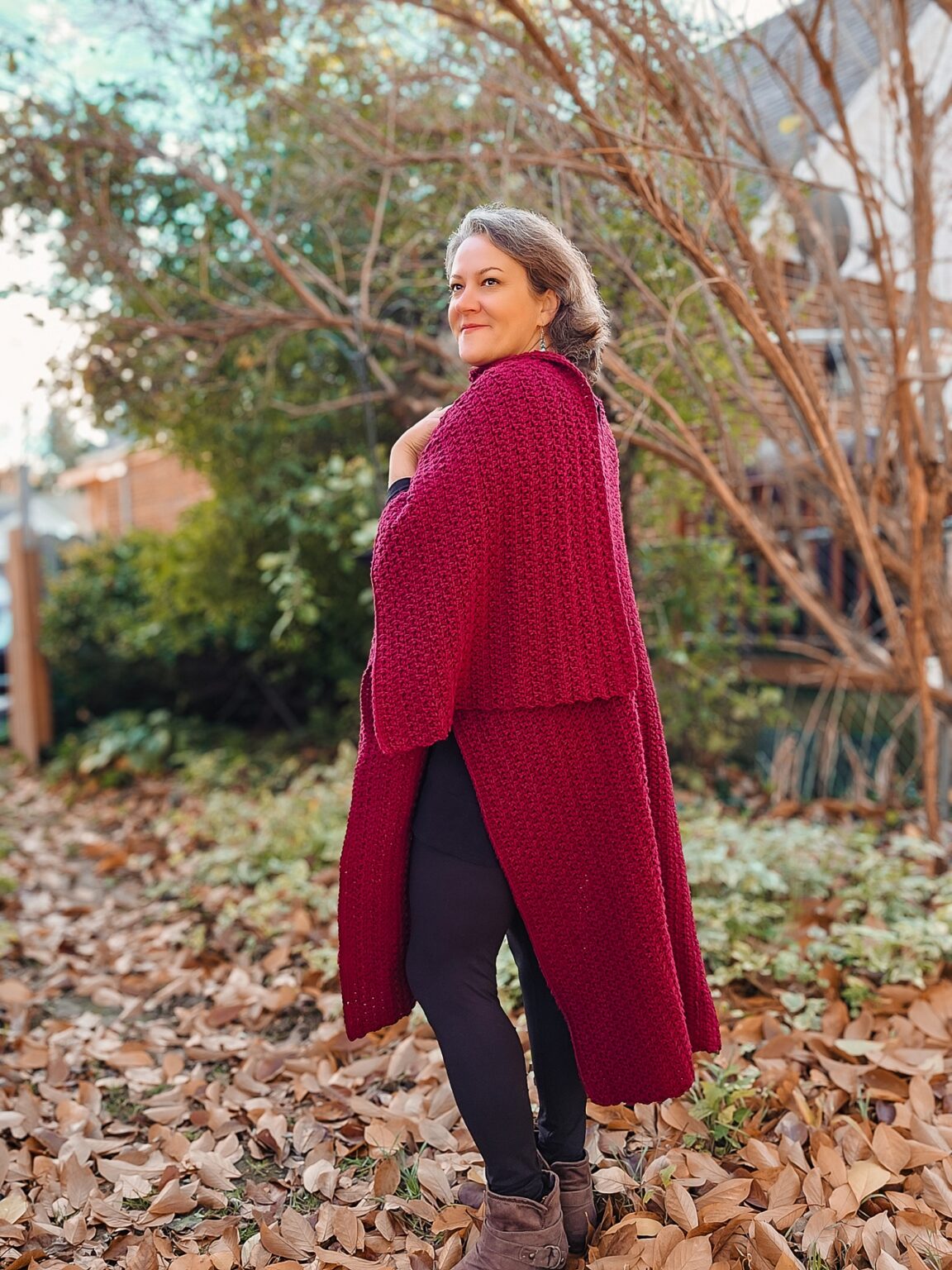 EASY CROCHET RUANA - Free Crochet Pattern ⋆ lulostitchco.com